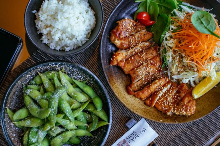 How to Experience Japanese Food: 15 Must-Try Dishes and Cultural ...