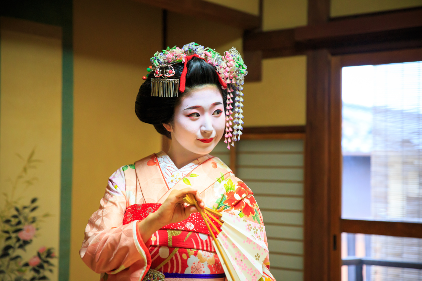 The History of Maiko｜Footsteps of Elegant Geiko in the Traditional ...