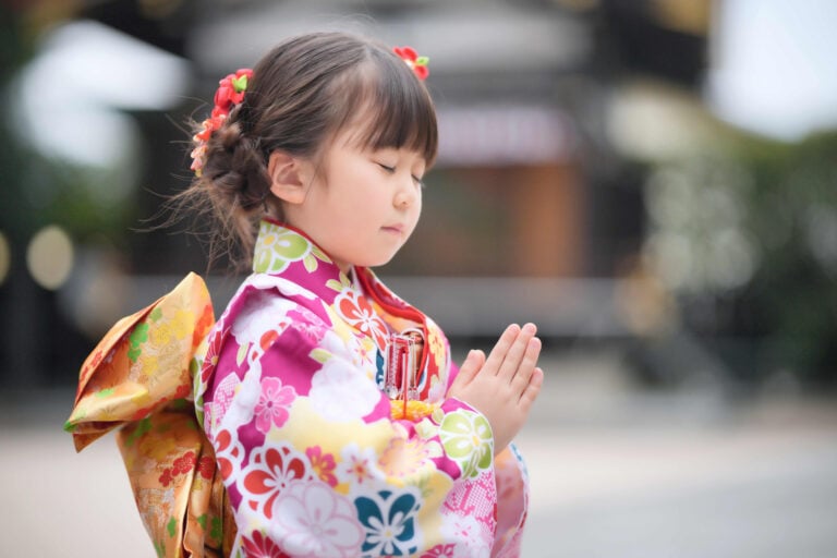 Japanese New Year Traditions: How to Celebrate in Japan | Luxury japan ...
