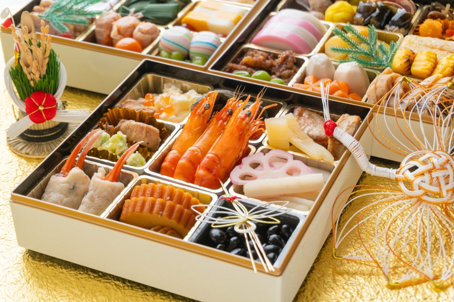 Japanese New Year Traditions: How to Celebrate in Japan | Luxury japan ...